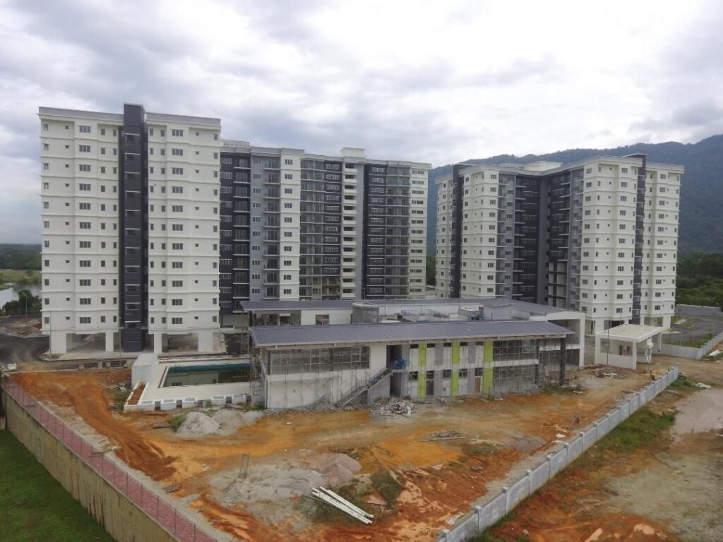 Kampar Lake Campus Condominium • PropXpress
